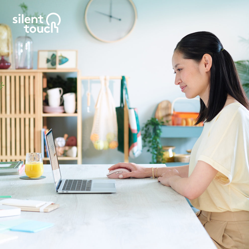 Logitech Signature M650 Wireless Mouse – StayTech